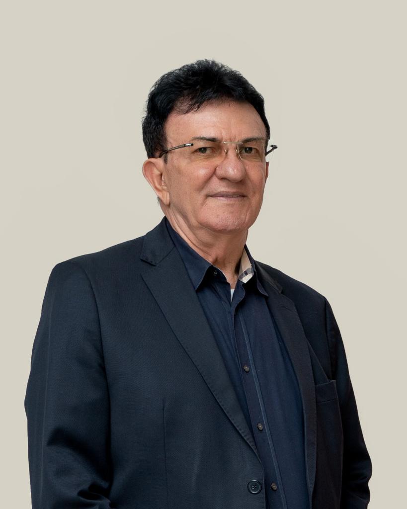 BASTIDORES DOS COCAIS: O Megaempresário FC Oliveira afirma estar ...